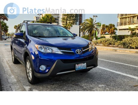 AQL6586, Toyota RAV4 (Washington) License plate of the USA