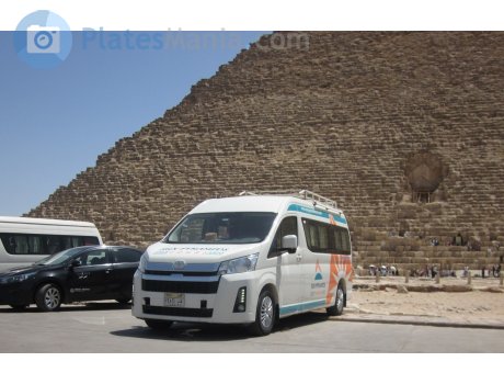 ‎٧٢٨٦‎ ‎ف ر‎, Toyota HiAce (Giza Governorate) License plate of Egypt