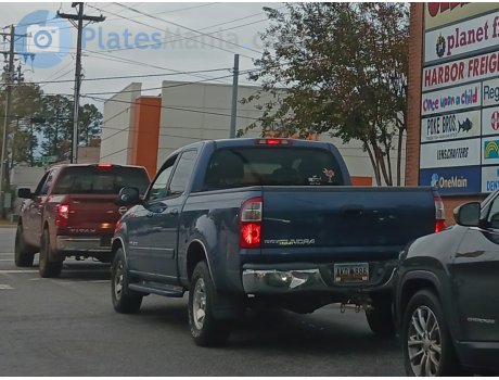 AKD 888, Toyota Tundra (South Carolina) License plate of the USA