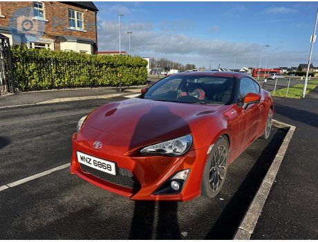 WNZ 6868, Toyota 86 (Londonderry) License plate of the United Kingdom