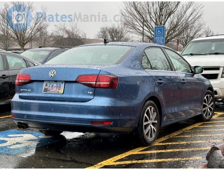 EK-98, Volkswagen Jetta (Rhode Island) License plate of the USA