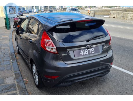 41879, Ford Fiesta , License plate of Guernsey
