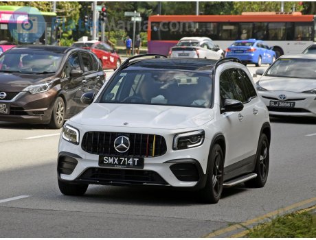 SMX 714 T, Mercedes-Benz GLB-Klasse , License plate of Singapore