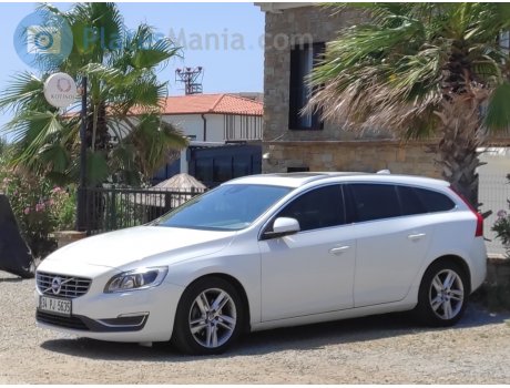 34 PJ 5635, Volvo V60 (İstanbul) License plate of Turkey