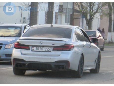 10 DT 555, BMW 5 Series , License plate of Armenia