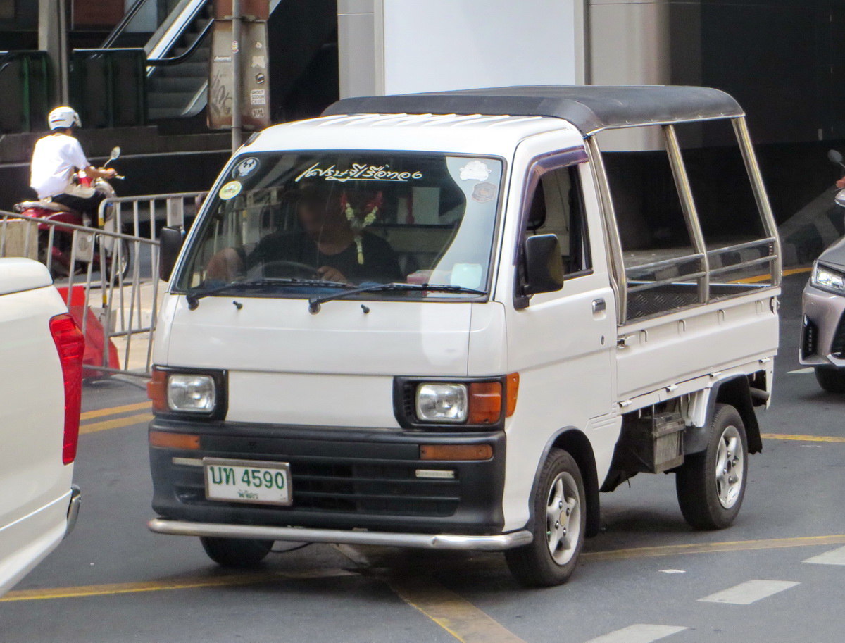 "บท 4590" photos Daihatsu Hijet. Thailand