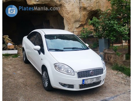 25 SH 186, FIAT Linea (Erzurum) License plate of Turkey