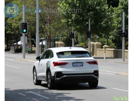 1HSU-160, Audi Q3 (Western Australia) License plate of Australia