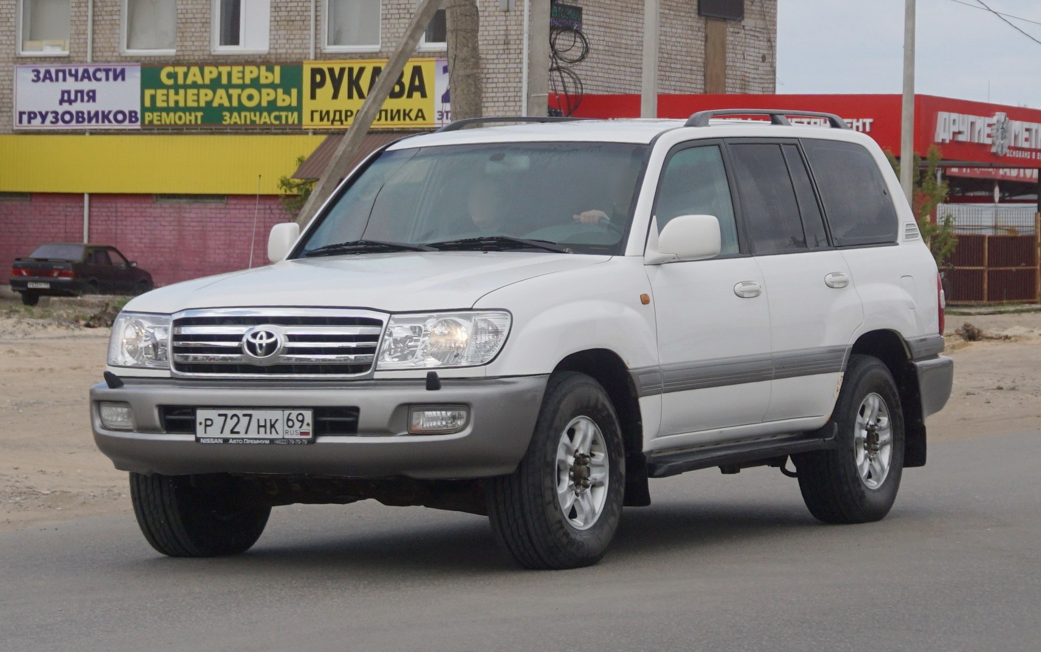 "р 727 нк 69" photos Toyota Land Cruiser. Russia