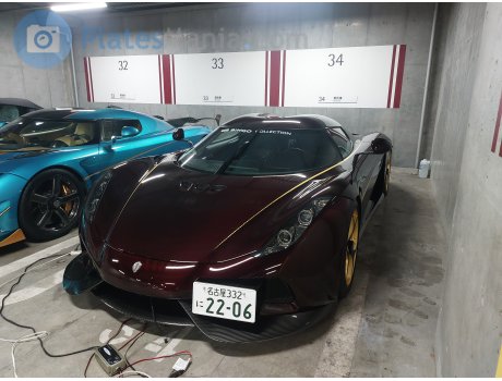 名古屋 332 に 2206, Koenigsegg Regera (Nagoya) License plate of Japan