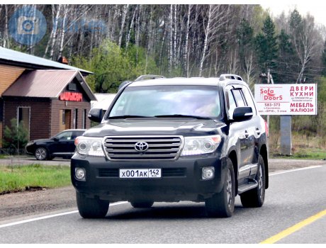 "х 001 ак 142" photos Toyota Land Cruiser. Russia