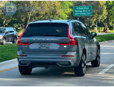VC5 209, Volvo XC60 (Florida) License plate of the USA