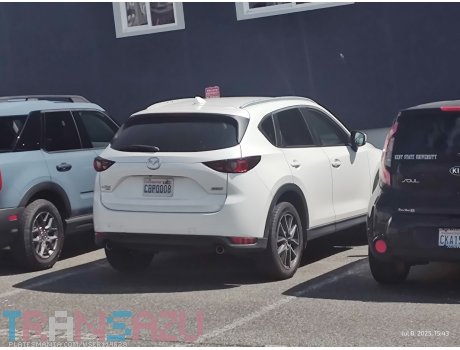 CBP0008, Mazda CX-5 (Washington) License plate of the USA