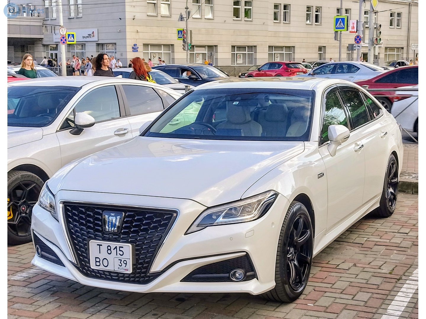 "т 815 во 39" photos Toyota Crown. Russia