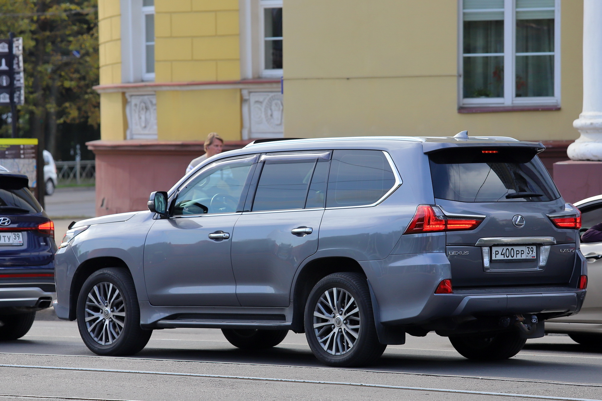 "р 400 рр 39" photos Lexus LX. Russia