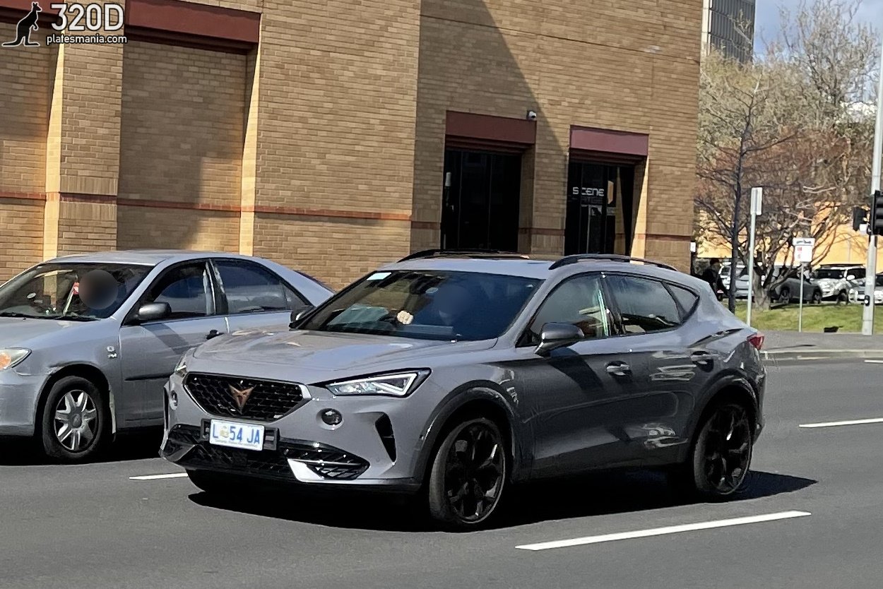 "L 54 JA" photos Cupra Formentor. Australia