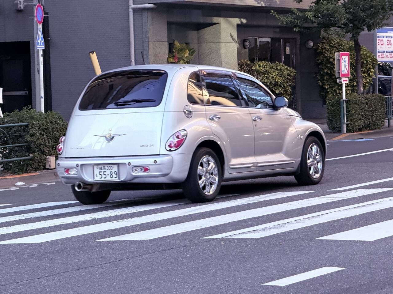 "練馬 300 も 5589" photos Chrysler PT Cruiser. Japan