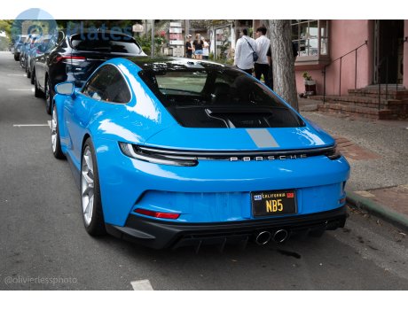 NB5, Porsche 911 (California) License plate of the USA