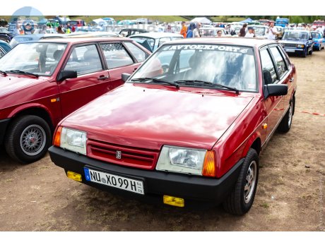 "NU XO 99H (04/10)" photos Lada (VAZ) 21099. Germany