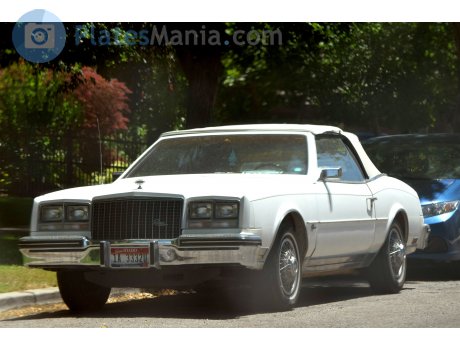 1A 3332U, Buick Riviera (Idaho / Ada) License plate of the USA