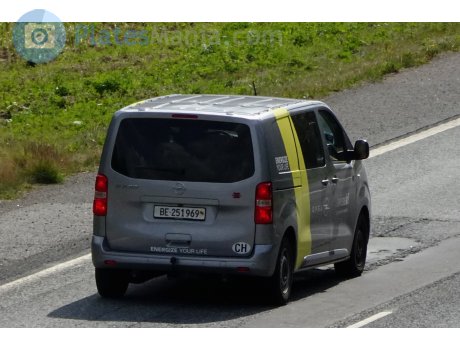 BE 251969, Opel Vivaro (Bern) License plate of Switzerland