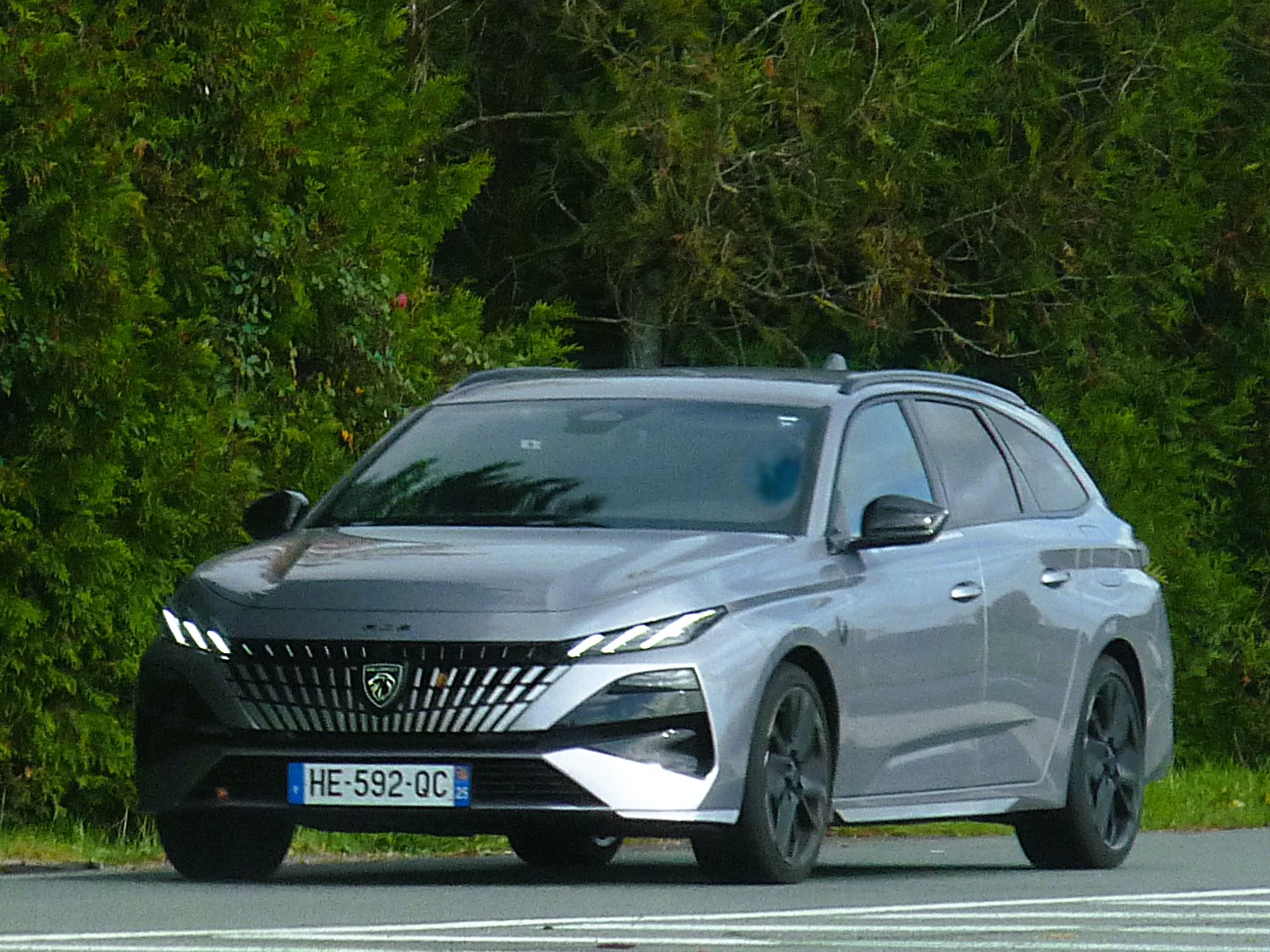 "HE-592-QC" photos Peugeot 308. France