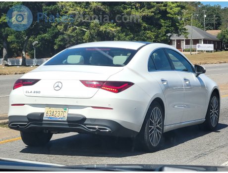 63A237C, Mercedes-Benz CLA (Alabama / Tuscaloosa) License plate of the USA