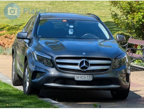 ZH 919777, Mercedes-Benz GLA-Klasse (Zurich) License plate of Switzerland