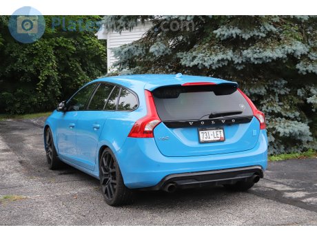 731-LET, Volvo V60 (Wisconsin) License plate of the USA