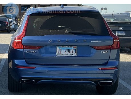 EE 29073, Volvo XC60 (Illinois) License plate of the USA