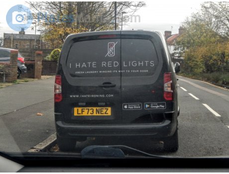 LF73 NEZ, Citroёn Berlingo (Wimbledon) License plate of the United Kingdom
