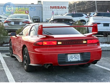 LVD-5623, Mitsubishi 3000GT (New York) License plate of the USA