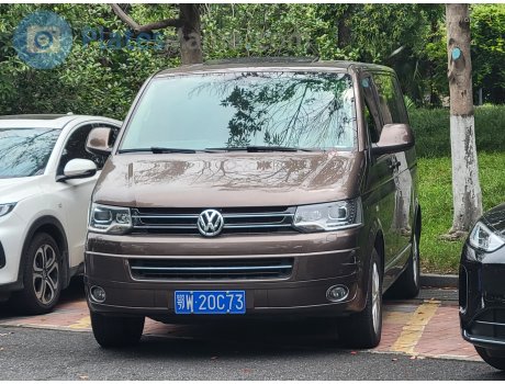 鄂W·20C73, Volkswagen Multivan (Wuhan Prefectural City) License plate of ...