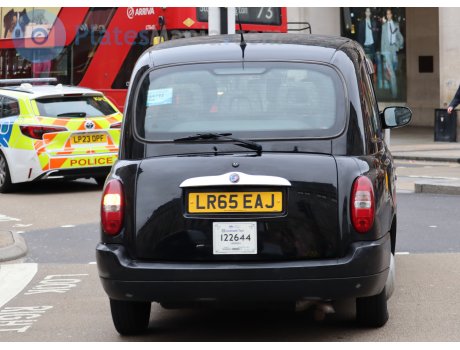 LR65 EAJ, London Taxi Company TX4 (Borehamwood (Stanmore)) License ...