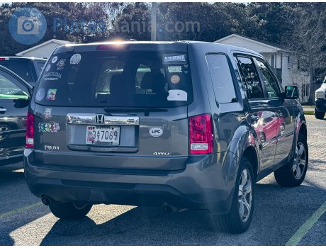3AT7069, Honda Pilot (Maryland) License plate of the USA