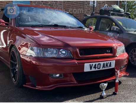 V40 AKA, Volvo V40 (Liverpool) License plate of the United Kingdom