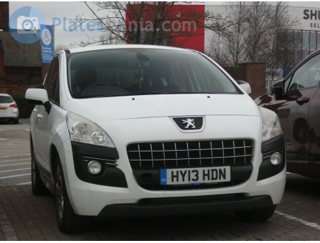 HY13 HDN, Peugeot 3008 (Portsmouth) License plate of the United Kingdom