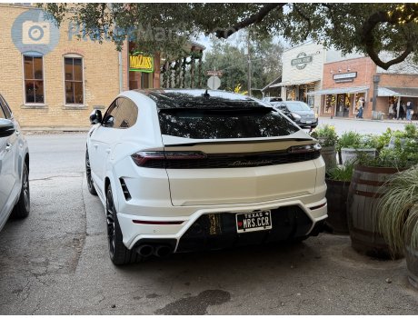 MRS.CCR, Lamborghini Urus (Texas) License plate of the USA