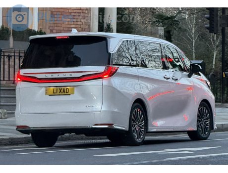 L1 XAD, Lexus LM (Gloucester) License plate of the United Kingdom