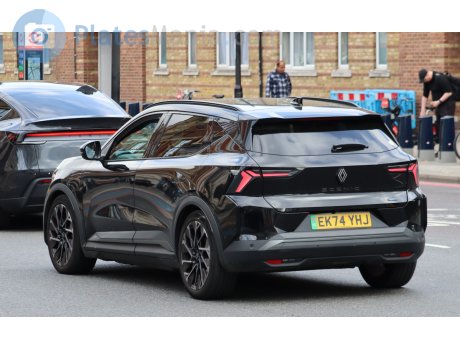 EK74 YHJ, Renault Scénic (Chelmsford) License plate of the United Kingdom