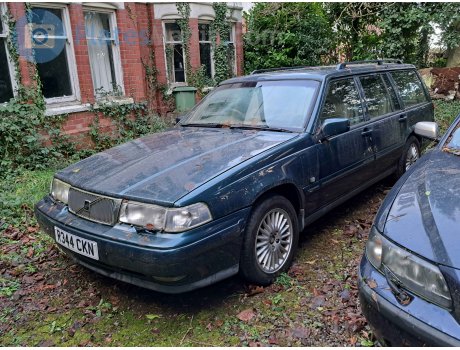 R344 CKN, Volvo V90 (Maidstone) License plate of the United Kingdom
