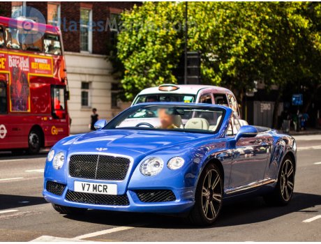 V7 MCR, Bentley Continental (Portsmouth) License plate of the United ...