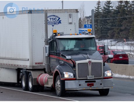 PA69931, Kenworth T880 (Ontario) License plate of Canada