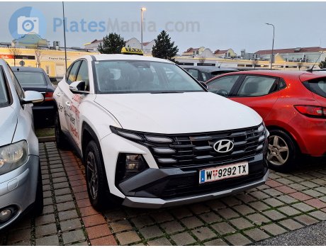 W 9292 TX, Hyundai Tucson (Vienna City) License plate of Austria