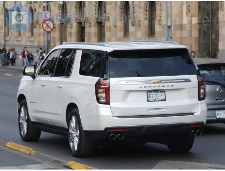 UZZ-917-D, Chevrolet Suburban (San Luis Potosí) License plate of Mexico