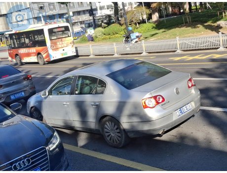 苏E·10E80, Volkswagen Magotan (Suzhou Prefectural City) License plate of ...